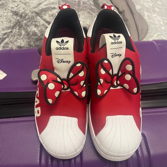 adidas | Shoes | Limited Edition Minnie Mouse Adidas | Poshmark